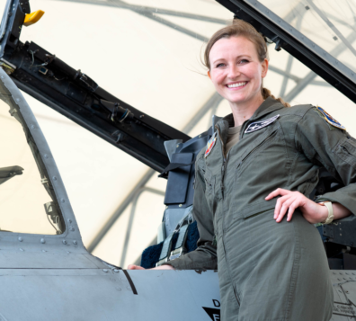 Taylor Bye Belly-Landed Her A-10 Warthog After Its Landing Gear Failed ...