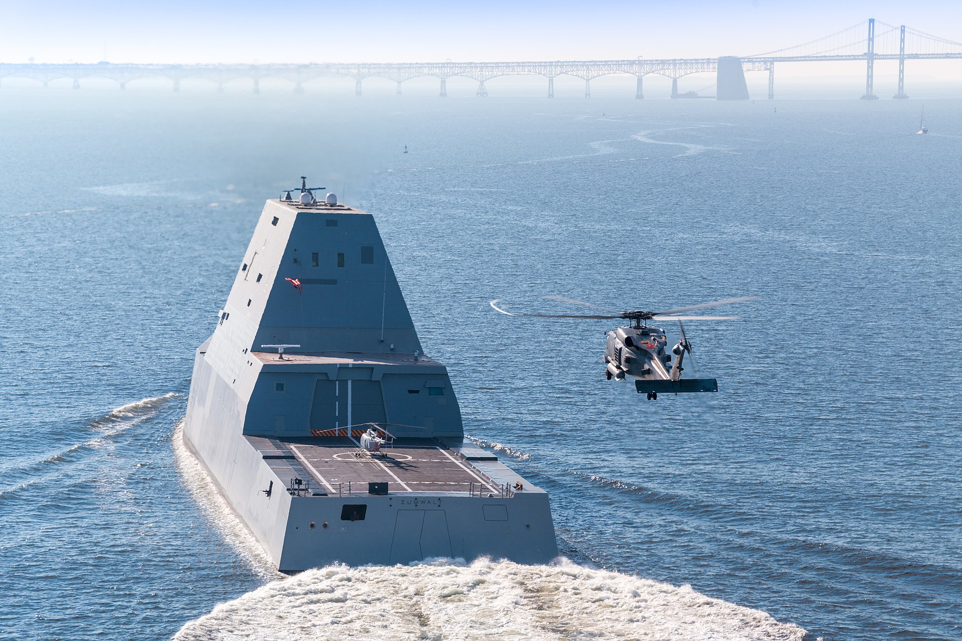 The US Navy's Zumwalt-Class Destroyers Will Be the First Outfitted With ...