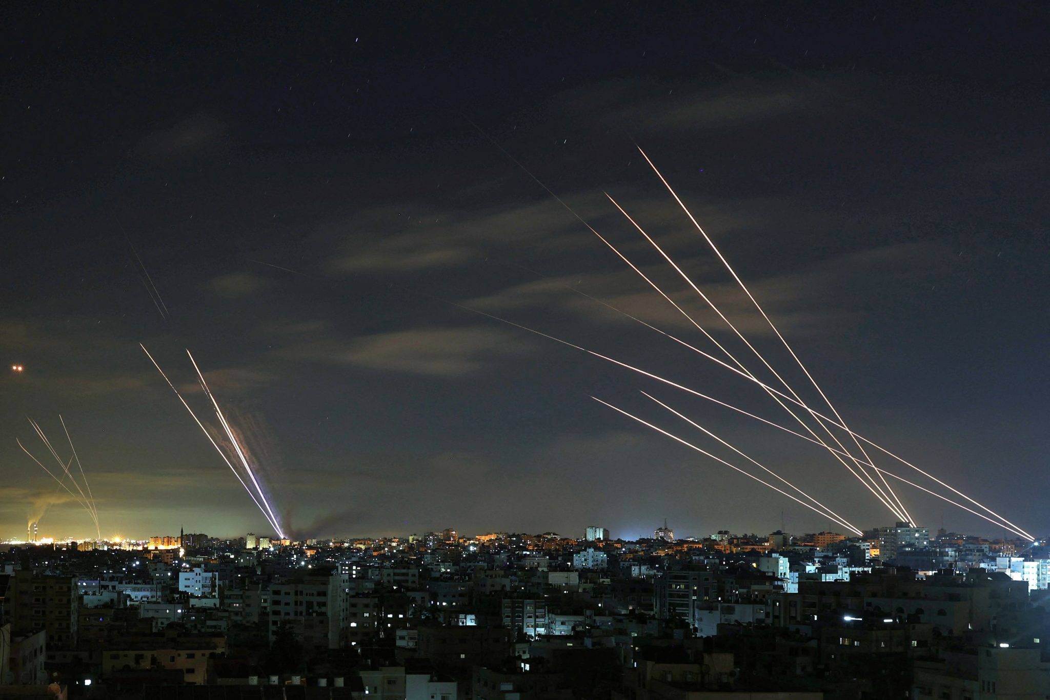 Iron Dome Israels Defense System Thats Up To 90 Percent Effective At