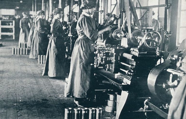 Munitionettes: The Women Who Built Munitions During WWI | War History ...