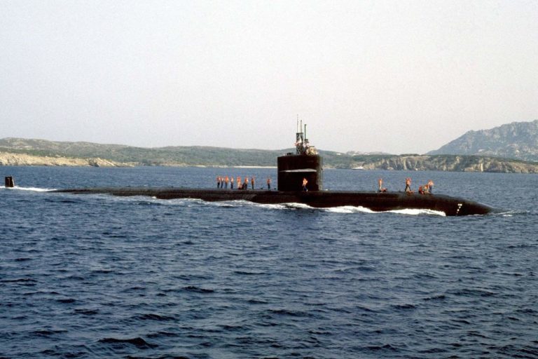 Kildin Island Incident: When a Russian Submarine Surfaced Right Under ...