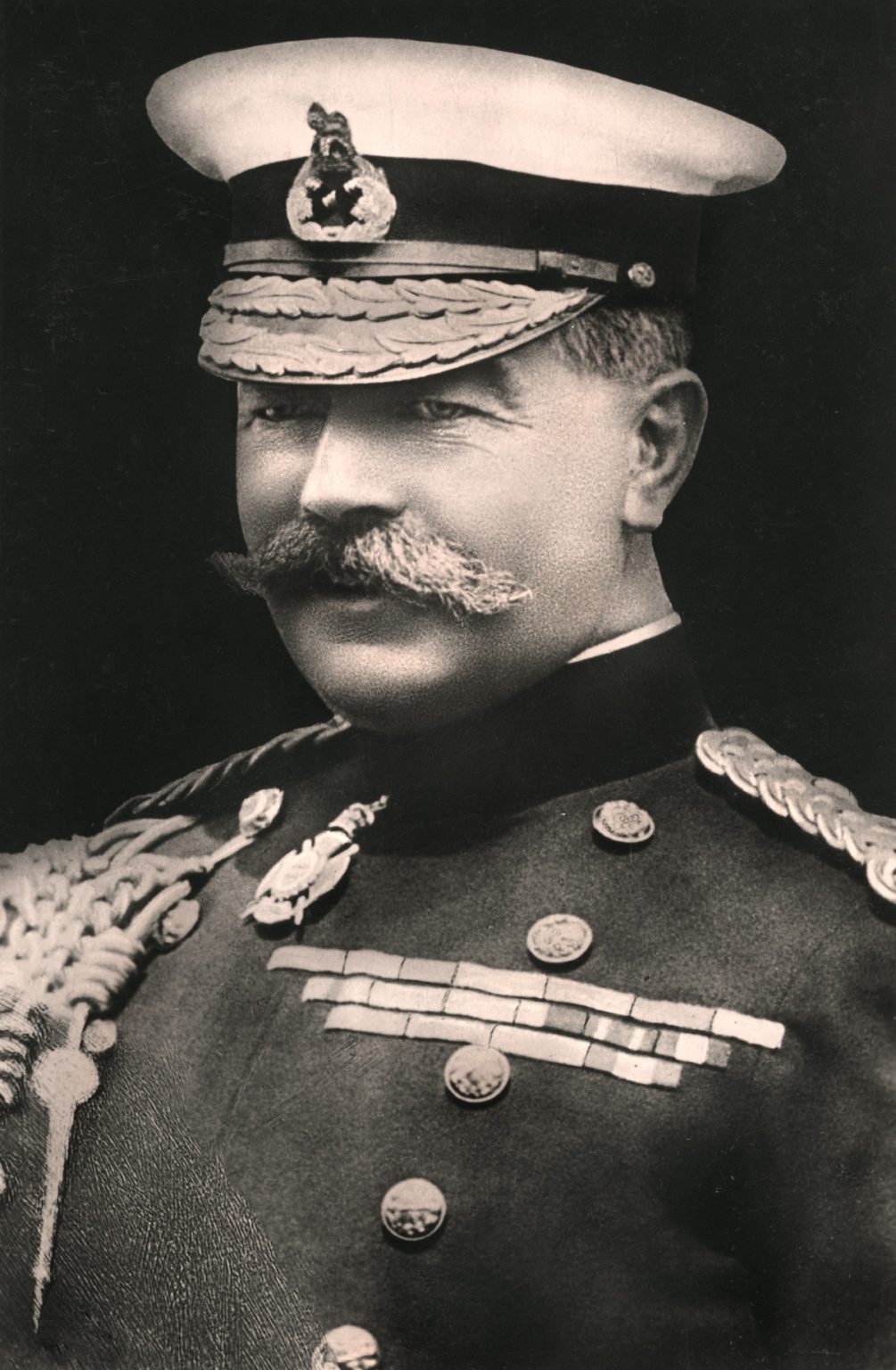 Here's why British Soldiers were forced to have Mustaches and Why the ...