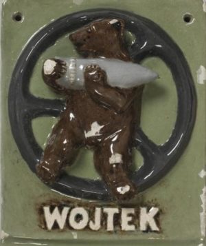 Wojtek the Bear: The Cigarette-Smoking, Beer-Drinking Hero of World War ...