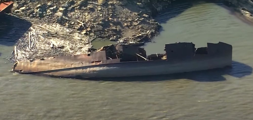 Low Mississippi River Water Levels Reveal Sunken WWII Ship | War ...