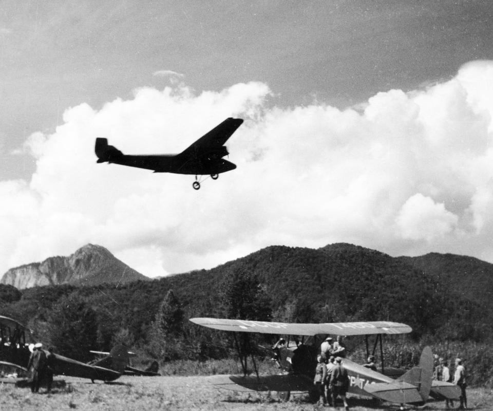 How the Soviet Polikarpov Po-2 Biplane Went From Crop Plane to Lethal ...