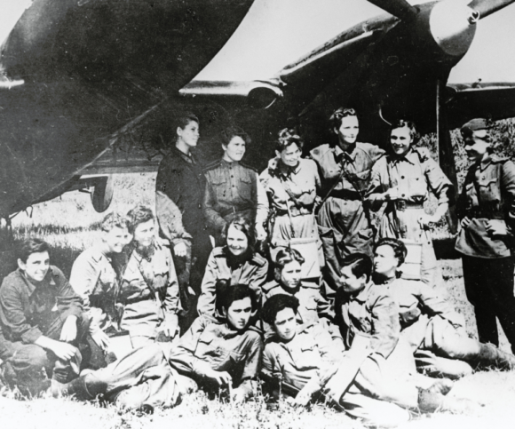 Marina Raskova: The First Soviet Woman To Become A Professional Air ...