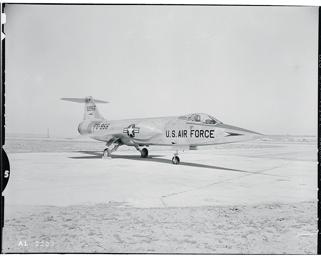 F-104 Starfighter: The Lightweight Fighter-Bomber Nicknamed 'The Widow ...
