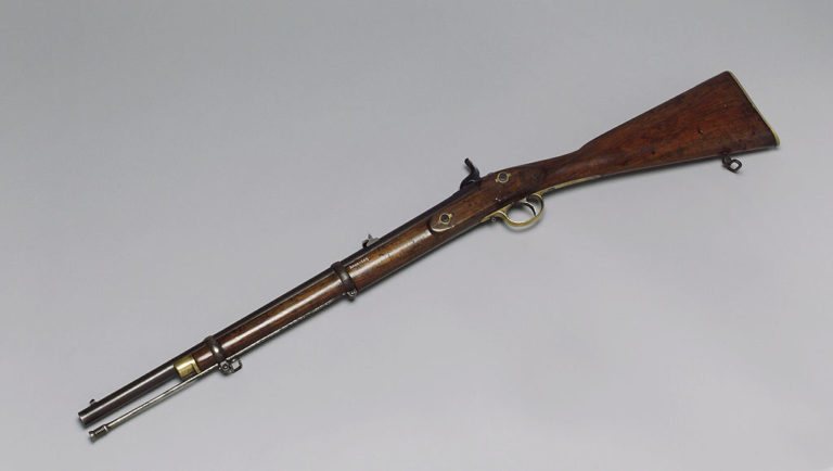The Lee-Enfield Repeating Rifle Has the World's Second-Longest Service ...
