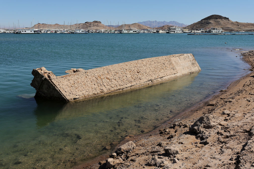 Megadrought Reveals Sunken WWII-Era Higgins Boat in Lake Mead | War ...