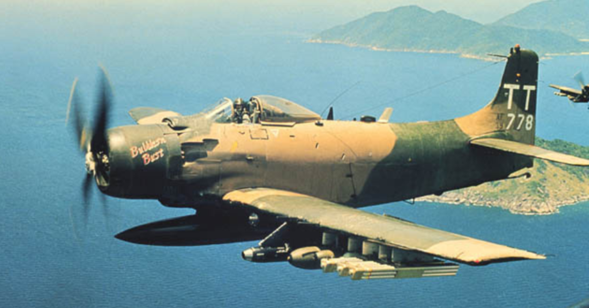 DOUGLAS SKYRAIDER