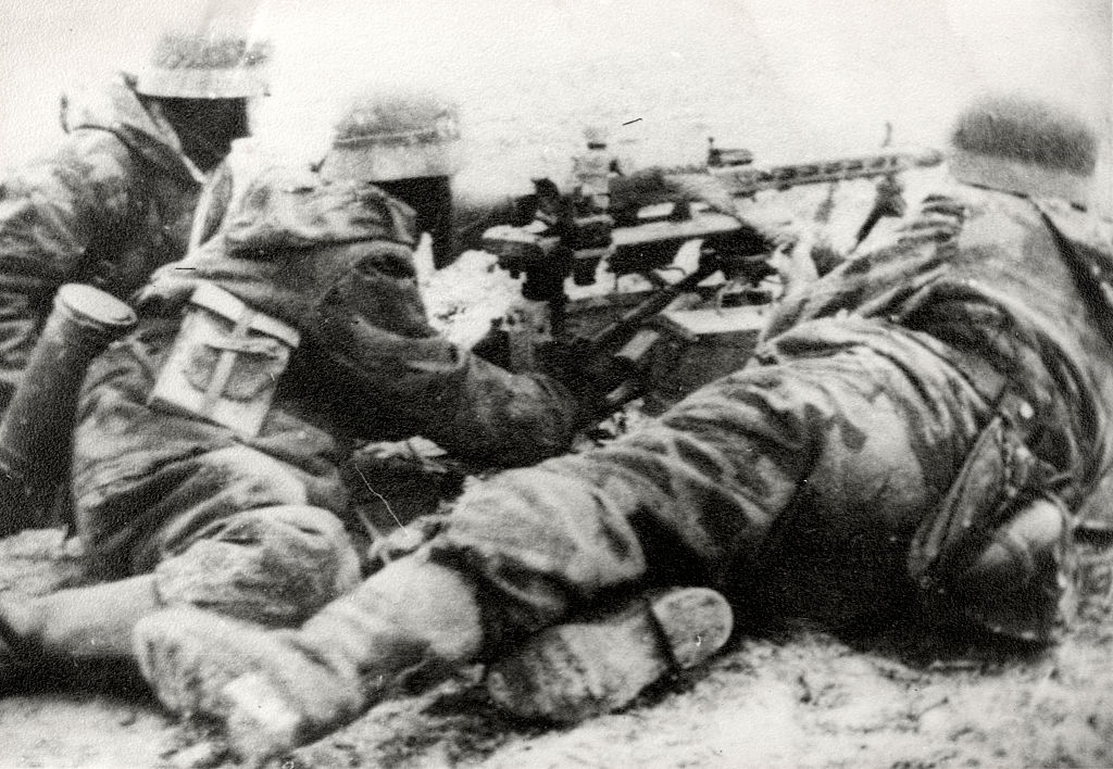 MG-42: The German Machine Gun That Mowed Down Enemies On the ...