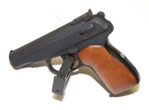 Makarov: The Low-Budget and Reliable Soviet Pistol That's Stood the ...