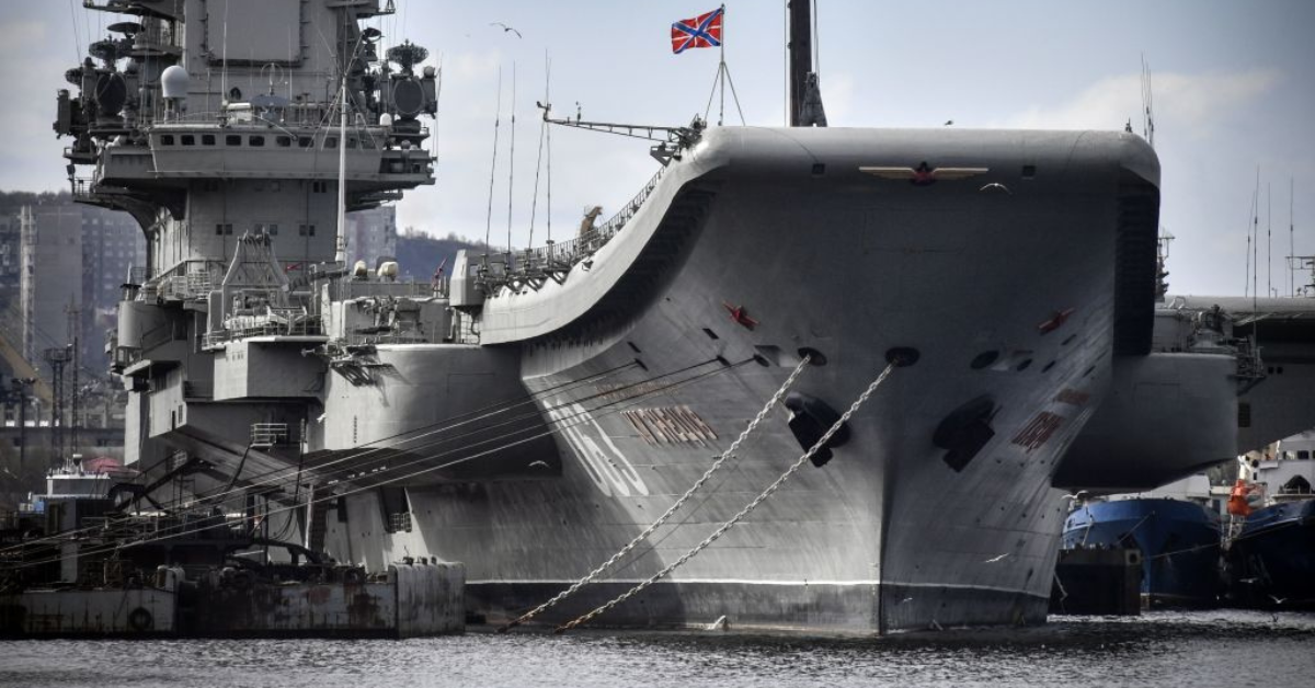 Russia's Only Aircraft Carrier Admiral Kuznetsov Catches Fire | War History Online
