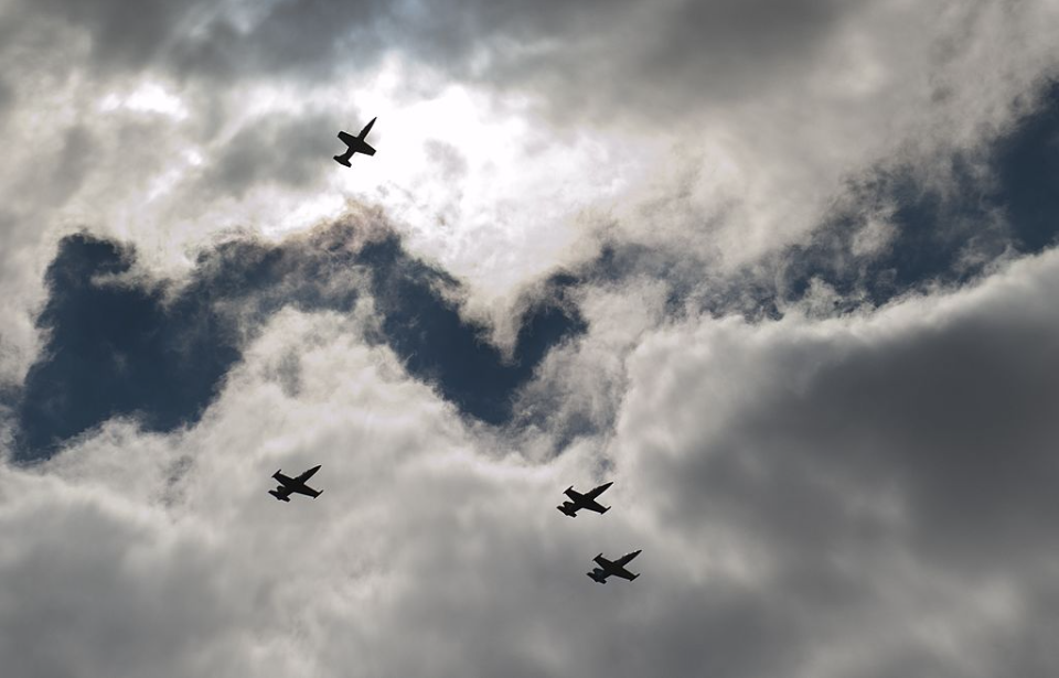 Missing Man Formation A Salute To Fallen Airmen War History Online