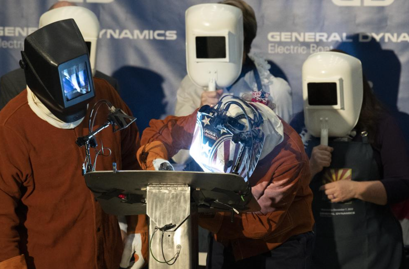 USS Arizona (SSN-803) Submarine Will Be the First Named After State ...