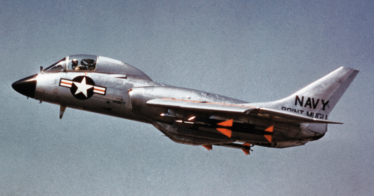 US Navy Pilots Were Afraid to Fly the Vought F7U Cutlass | War History ...