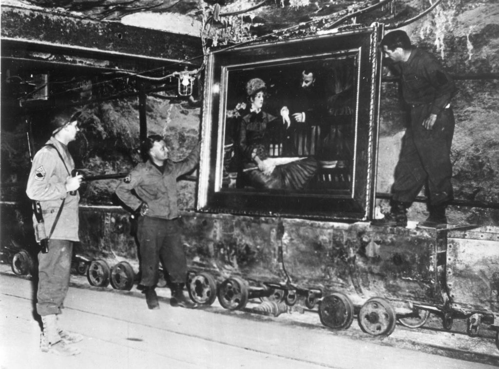 The WWII-Era Heroics of the Real-Life Monuments Men