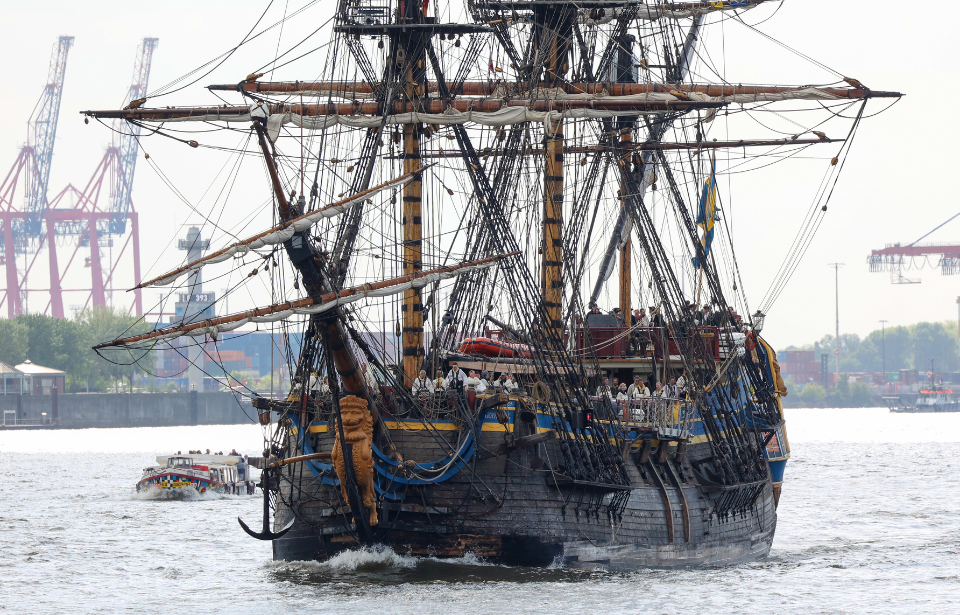 Götheborg of Sweden: The Replica 1700s Ship That Rescued a Modern-Day ...
