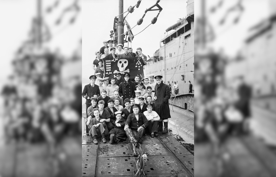 A Panicked Crewman Led to the Loss of 99 British Lives Aboard the HMS ...