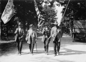 In Photos: Burying the Hatchet at the 1913 Gettysburg Reunion | War ...