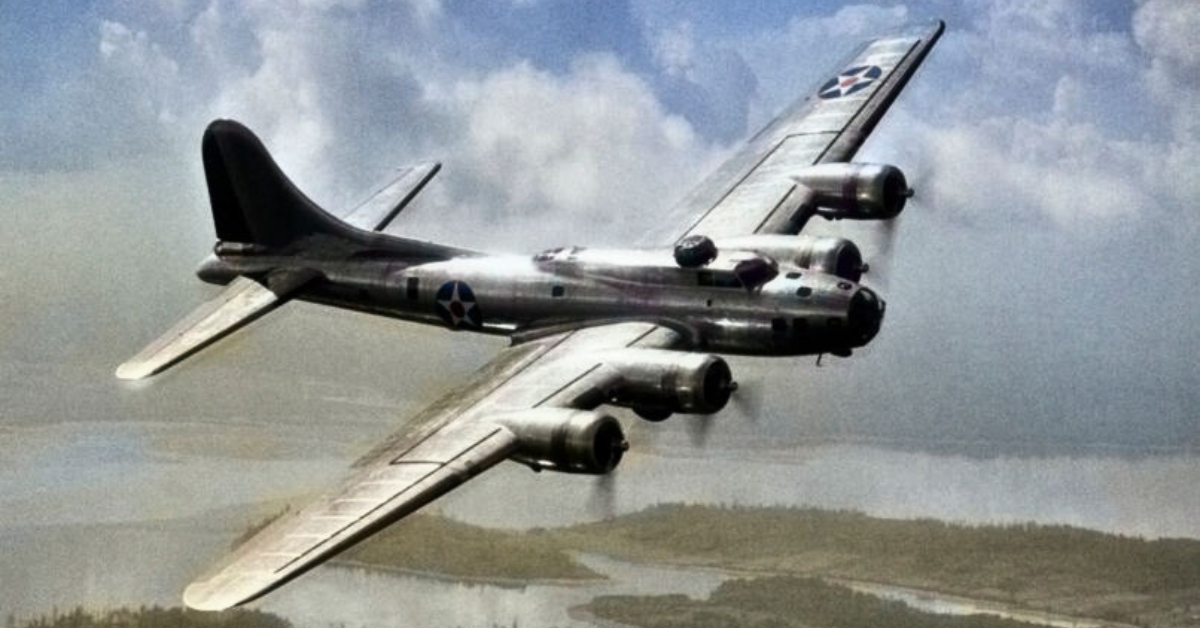 The B-17 Flying Fortress Saw Use As An Airliner?! 12 Facts About the Iconic American Heavy ...
