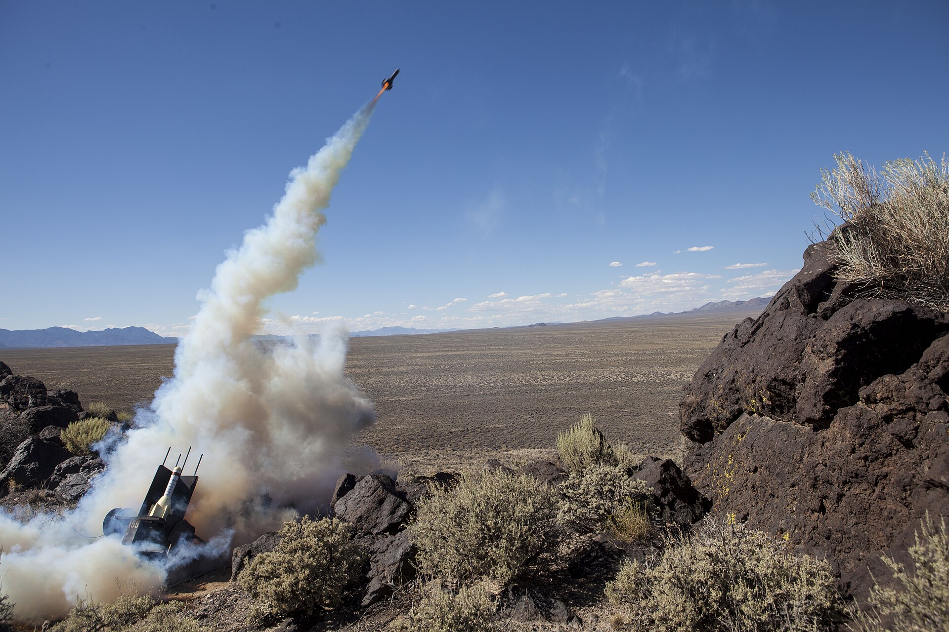 Veterans Who Served At Top-Secret 'Area 52' Claim Base Got Them Sick ...