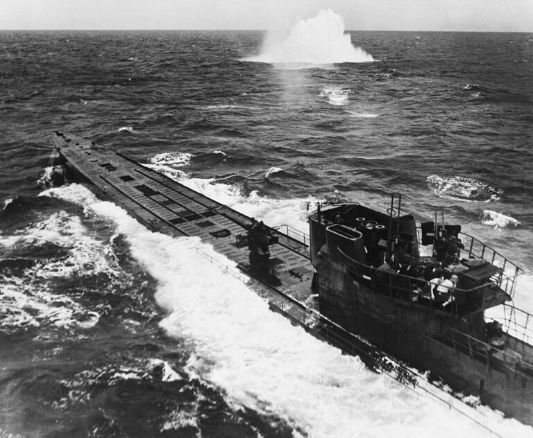 The Battle of the Atlantic Was a Never-Ending Fight for Control of the ...