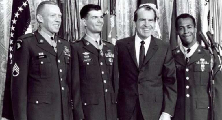 Clarence Sasser: The Medic Who Ran Through Enemy Fire and Disregarded ...