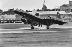 Little-Know Facts About the Lockheed SR-71 Blackbird - One ...