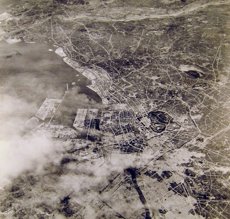 Operation Meetinghouse: The Devastating Firebombing of Tokyo During ...