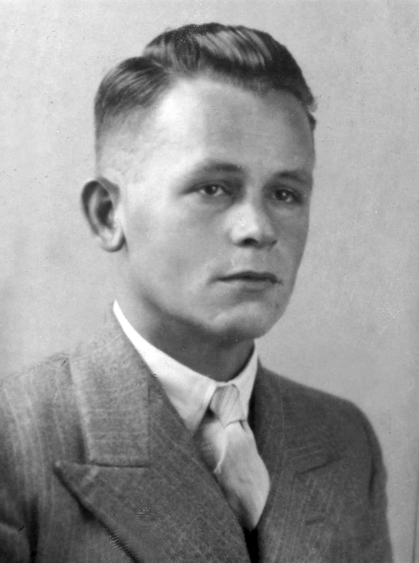 'Blighty or Bust' Tells the Story of a Young Soldier's 2,000-Mile ...